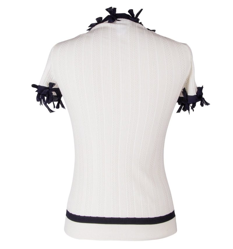 Chanel 06P Top Winter White Knit Dark Navy Bows 44 fits 8 | Mightychic